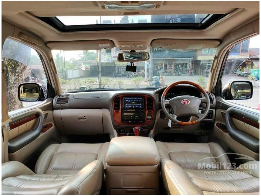 Jual Mobil Toyota Land Cruiser Cygnus 2002 V8 4.7 di Sumatera Selatan ...