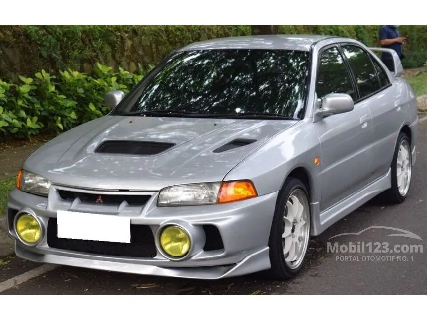 Jual Mobil Mitsubishi Lancer 2000 GLXi 1.6 di Banten Manual Sedan ...