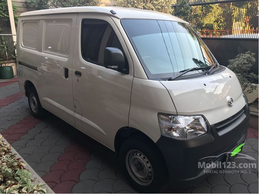 Jual Mobil Daihatsu Gran Max Blind Van 2015 1.3 Manual 1.3 di DKI Jakarta Manual MPV Minivans ...