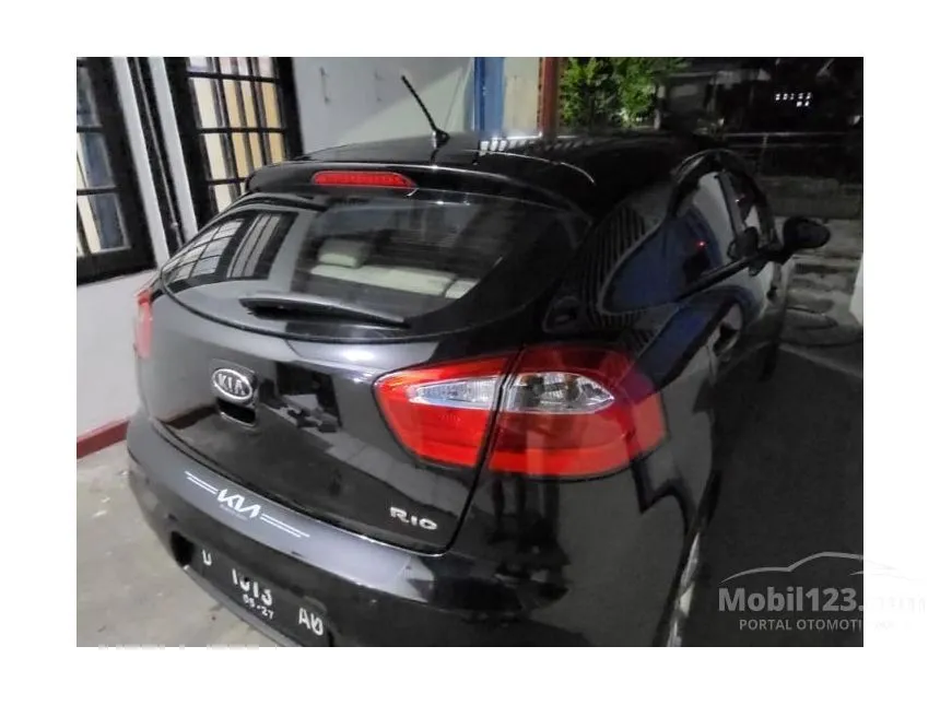 Jual Mobil KIA Rio 2012 1.4 di Kalimantan Timur Manual Hatchback Hitam ...