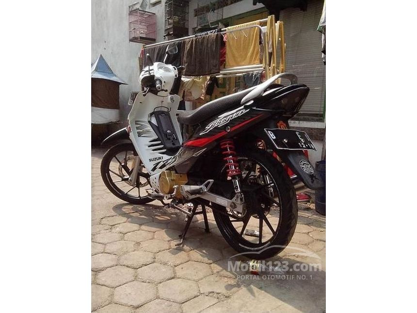 Jual Motor Suzuki Shogun 2006 0.1 di DKI Jakarta Manual Putih Rp 5.200. ...