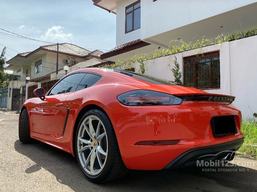 Jual Mobil Porsche 718 2018 Cayman 2.0 di DKI Jakarta Automatic Coupe ...