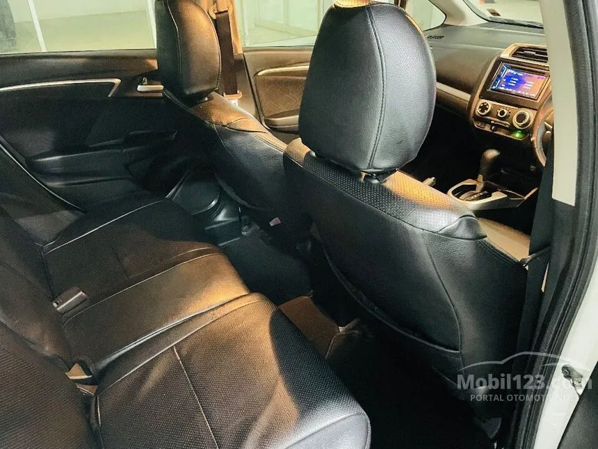 Jual Mobil Honda Jazz 2015 RS 1.5 di DKI Jakarta Automatic Hatchback ...
