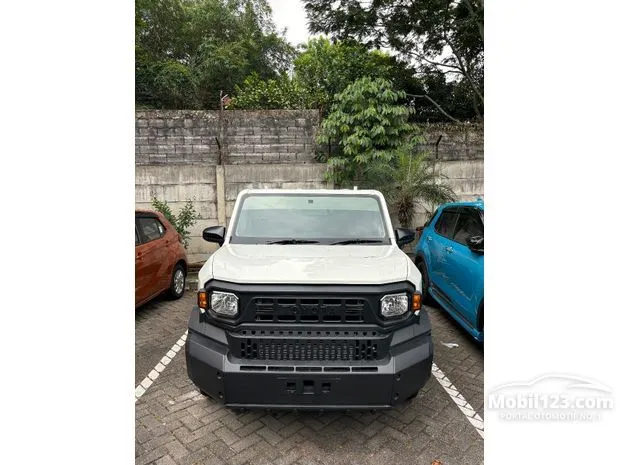 Jual Toyota Hilux Rangga Cab-Chassis Standard Bekas di Indonesia Harga ...