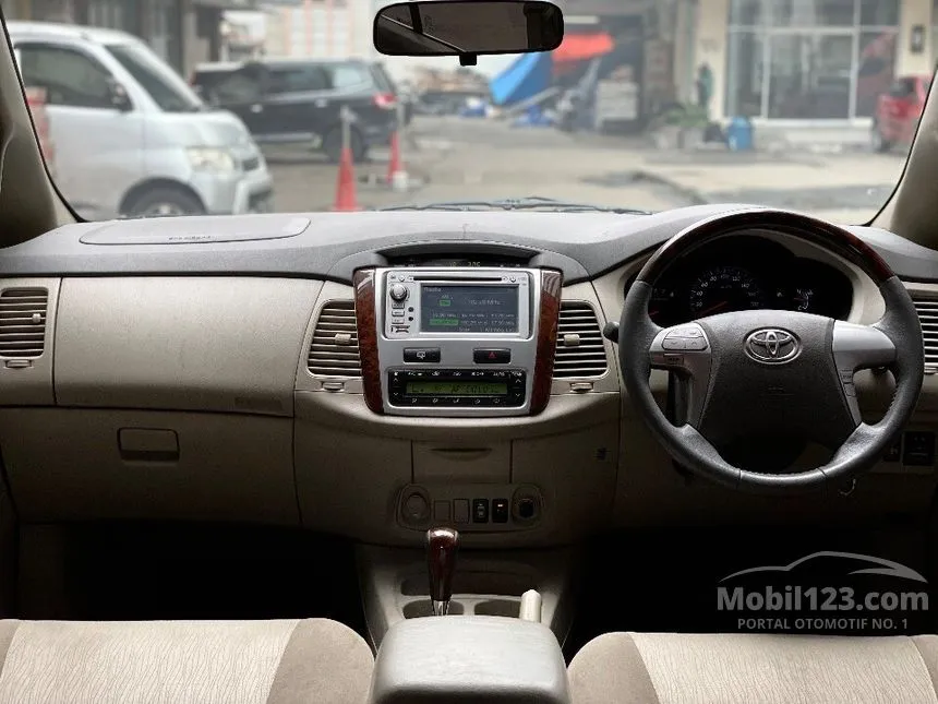 Jual Mobil Toyota Kijang Innova 2013 V 2.0 di DKI Jakarta Automatic MPV ...