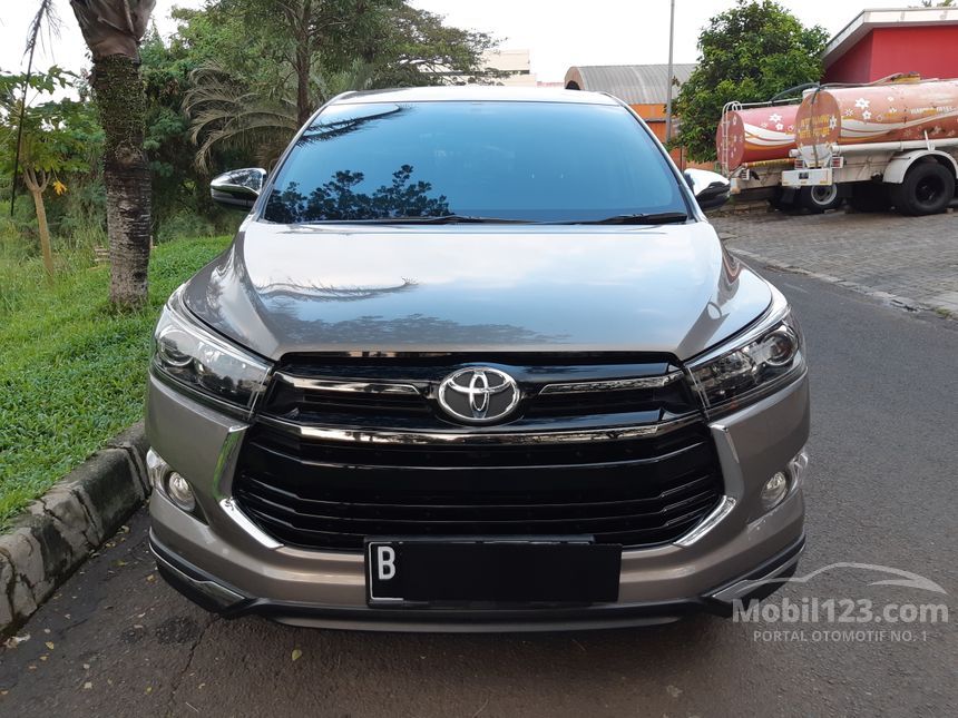 Jual Mobil Toyota Innova Venturer 2017 2.0 di DKI Jakarta Manual Wagon ...