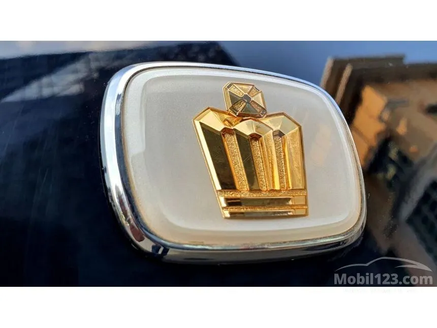 Jual Mobil Toyota Crown 2014 G Royal Saloon 2.5 di DKI Jakarta ...