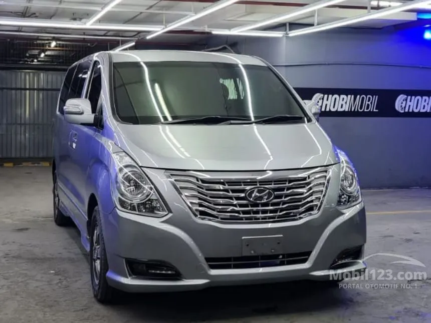 Jual Mobil Hyundai H-1 2017 XG 2.4 di DKI Jakarta Automatic MPV Silver ...