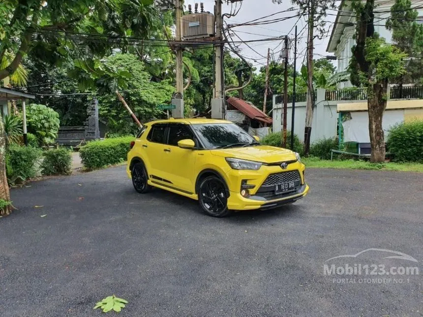 Jual Mobil Toyota Raize 2021 GR Sport 1.0 di DKI Jakarta Automatic ...