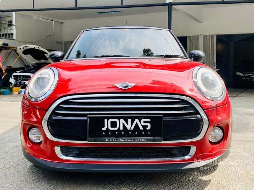 Jual Mobil MINI Cooper 2015 F55 1.5 di Jawa Barat Automatic Hatchback ...
