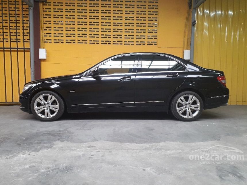 Mercedes-Benz C230 2010 W204 (ปี 08-14) Avantgarde 2.5 เกียร์อัตโนมัติ ...