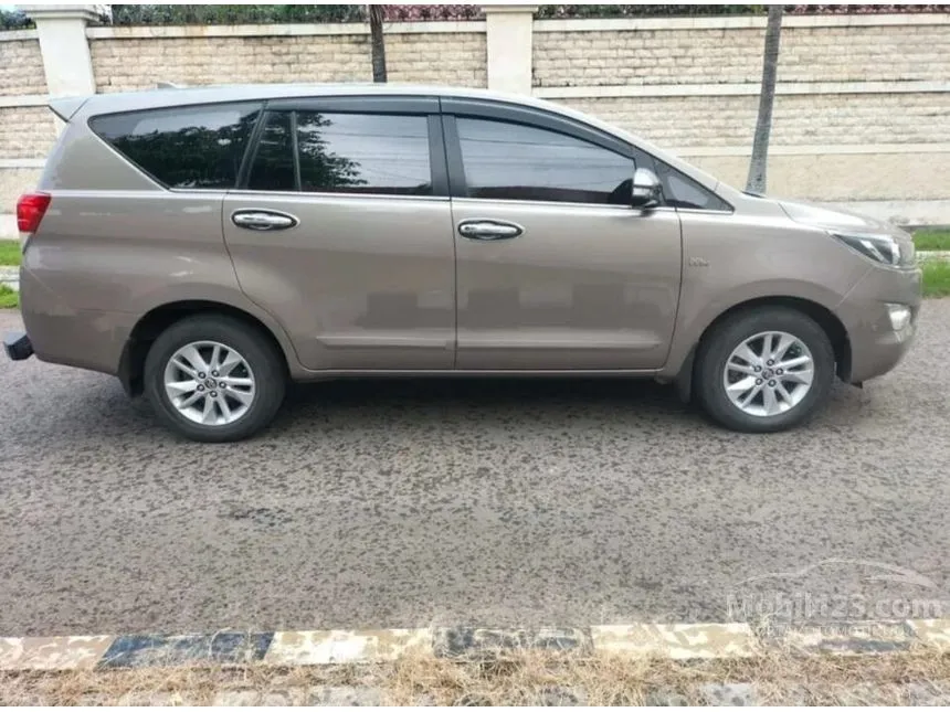 Jual Mobil Toyota Kijang Innova 2016 V 2.0 di Jawa Timur Manual MPV ...