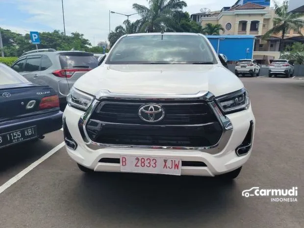 Used Toyota Hilux Dry Box Best Price, Good Condition | Carmudi