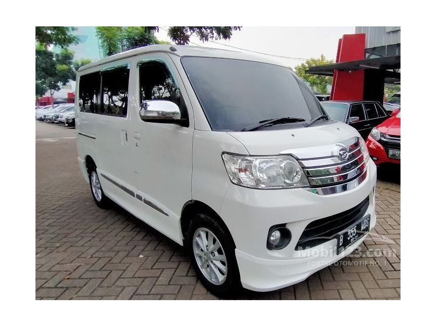 Jual Mobil Daihatsu Luxio 2016 X 1.5 di DKI Jakarta Automatic MPV Putih ...