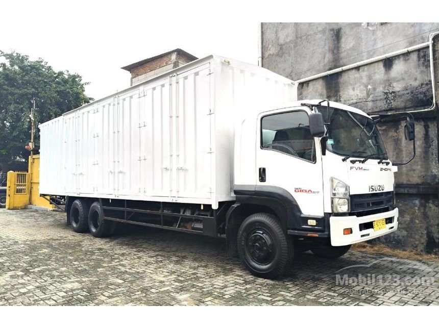 Jual Mobil Isuzu Giga 2015 FVM 34 W 7.8 di DKI Jakarta Manual Truck ...