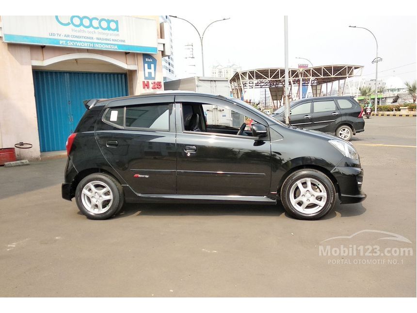 Jual Mobil Daihatsu Ayla 2015 M Sporty 1.0 di DKI Jakarta Automatic ...