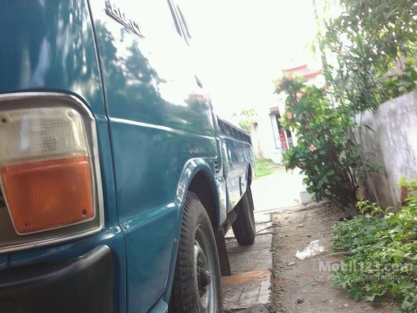Jual Mobil Toyota Hiace 1982 1.6 di Jawa Timur Manual Biru Rp 35.000. ...