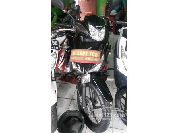 Motor bekas dijual di Indonesia - Dari 26.517 Motor di Mobil123