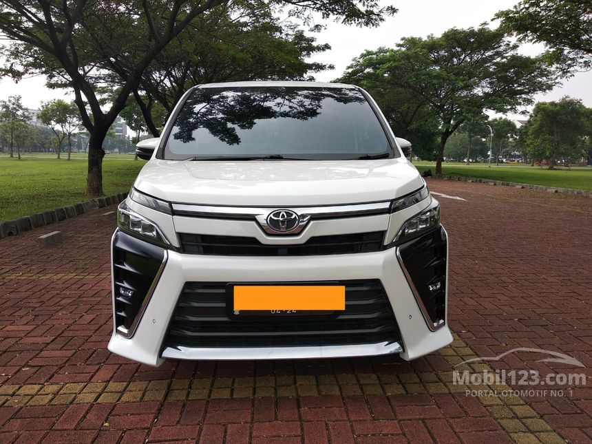 Jual Mobil Toyota Voxy 2019 2.0 di DKI Jakarta Automatic Wagon Putih Rp ...