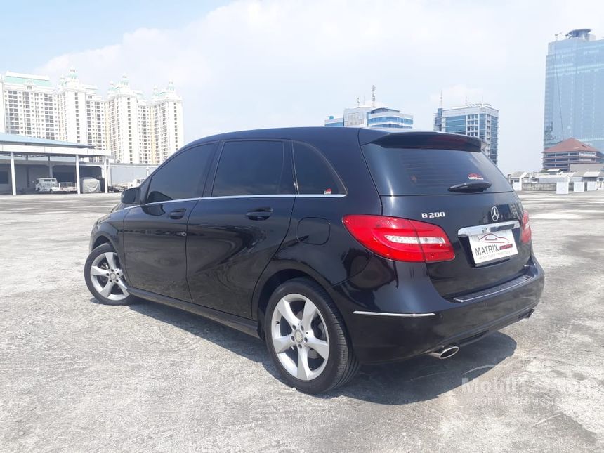 Jual Mobil Mercedes-Benz B200 2014 Sport 1.6 di DKI Jakarta Automatic ...