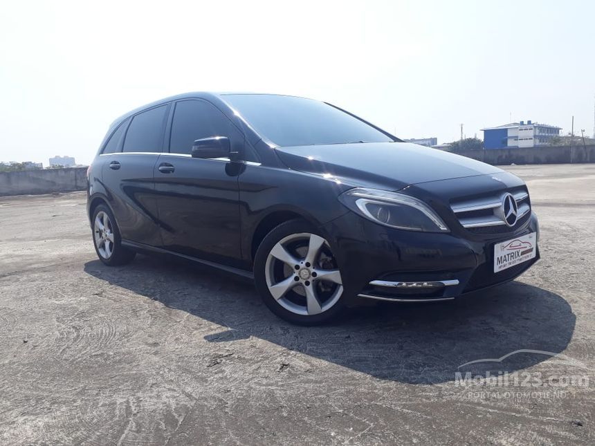 Jual Mobil Mercedes-Benz B200 2014 Sport 1.6 di DKI Jakarta Automatic ...