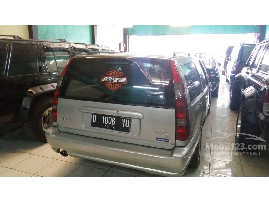 Jual Mobil Volvo V70 1997 2.3 di Jawa Barat Automatic MPV Minivans Silver Rp 110.000.000 ...