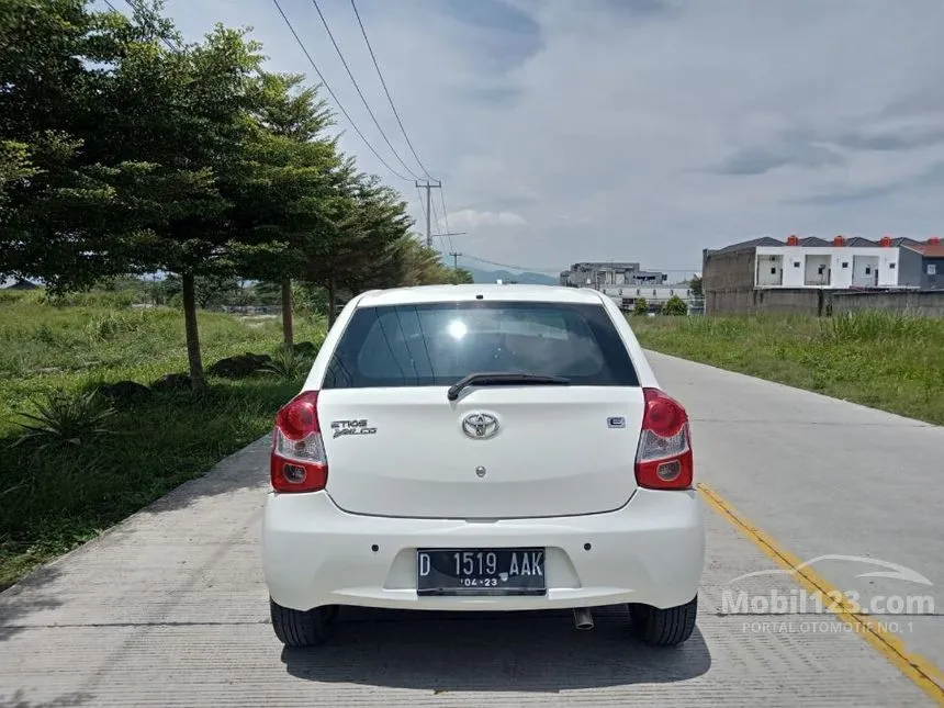 Jual Mobil Toyota Etios Valco 2013 E 1.2 di Jawa Barat Manual Hatchback ...