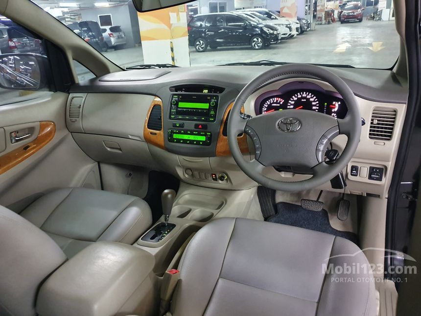 Jual Mobil Toyota Kijang Innova 2010 V 2.0 di DKI Jakarta Automatic MPV ...