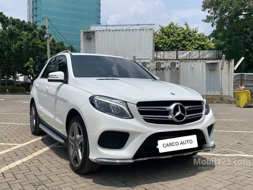 Jual Mobil Mercedes-Benz GLE400 2017 Exclusive 4Matic 3.0 di Banten Automatic SUV Putih Rp 731. ...