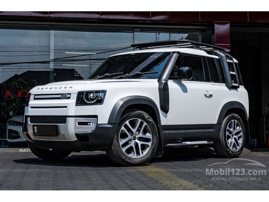 Jual Mobil Land Rover Defender 2021 90 P300 SE 2.0 di Jawa Barat ...