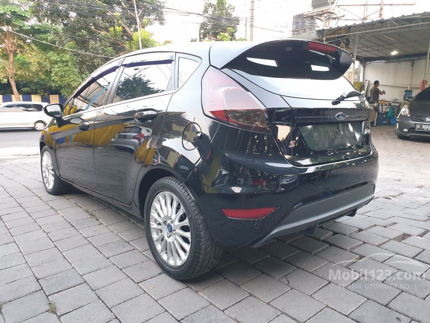 Jual Mobil Ford Fiesta 2014 Sport 1.5 di Jawa Tengah Automatic ...