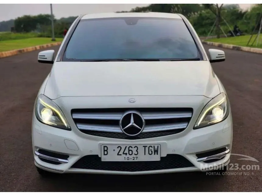 Jual Mobil Mercedes-Benz B200 2013 Sport 1.6 di Banten Automatic ...