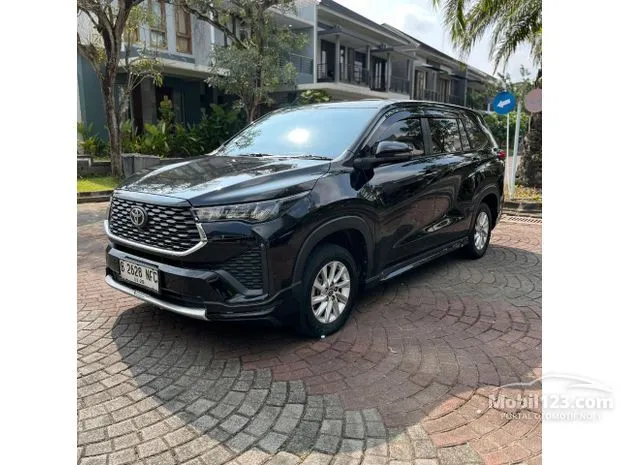 Jual Toyota Kijang Innova Zenix MPV Bekas di Yogyakarta Harga Kredit ...