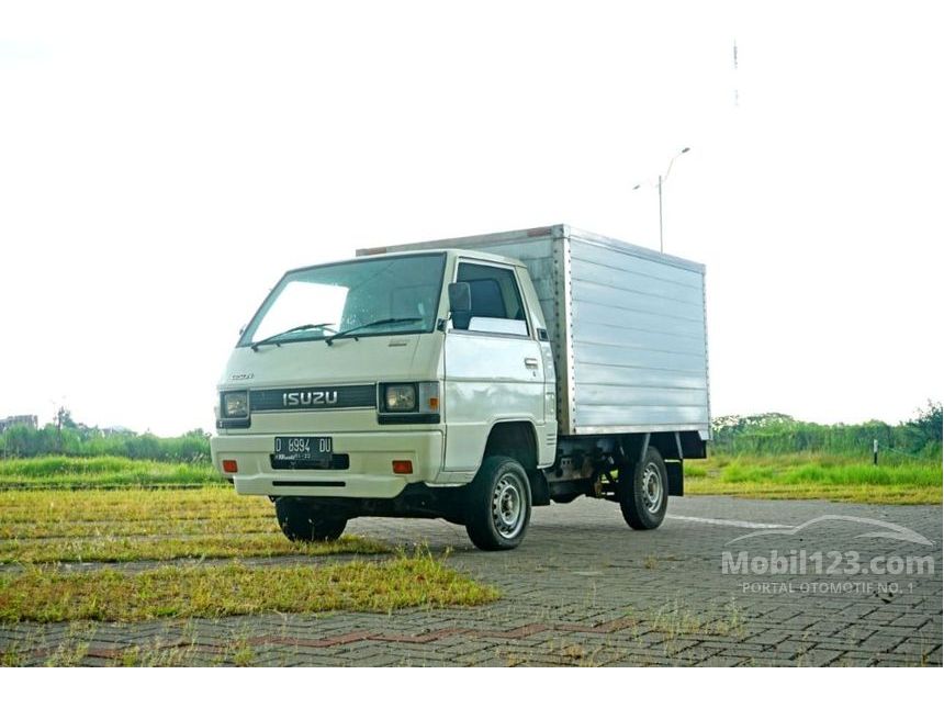 Jual Mobil Isuzu Bison 2013 Standard 2.5 di Jawa Timur Manual Pick-up ...