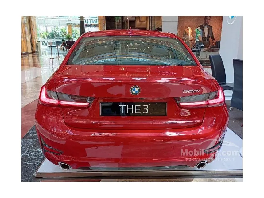 Jual Mobil BMW 320i 2022 Dynamic 2.0 di DKI Jakarta Automatic Sedan ...