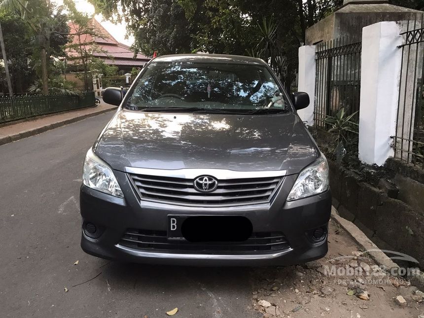 Jual Mobil Toyota Kijang Innova 2011 J 2.0 di DKI Jakarta Manual MPV ...