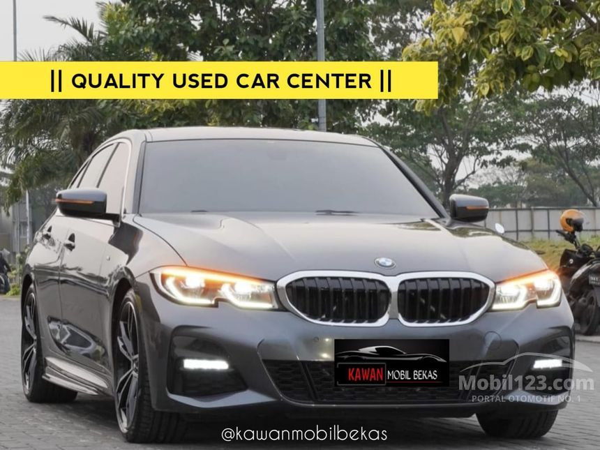 Jual Mobil BMW 330i 2022 M Sport 2.0 di DKI Jakarta Automatic Sedan Abu ...