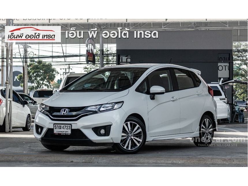 Honda Jazz 2016 (ปี 14-18) SV i-VTEC 1.5 เกียร์อัตโนมัติ สีขาว ...