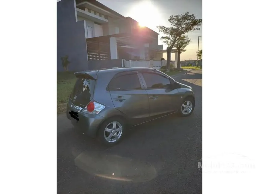 Jual Mobil Honda Brio 2014 S 1.3 di Jawa Timur Automatic Abu-abu Rp 120 ...