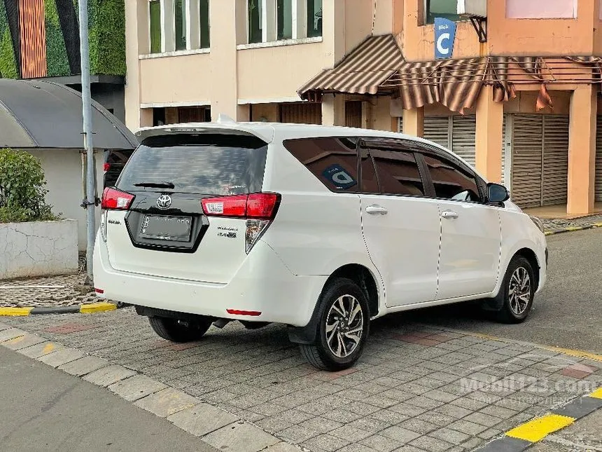 Jual Mobil Toyota Kijang Innova 2021 V 2.4 di DKI Jakarta Automatic MPV Putih Rp 399.000.000 ...