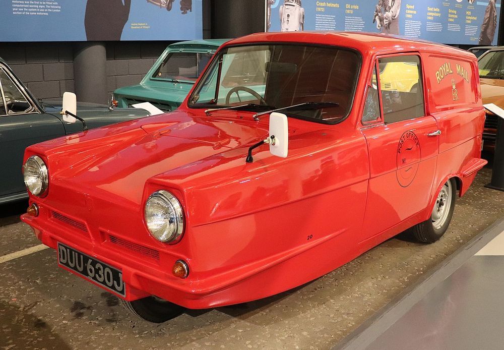 Mengenal Sosok Reliant Regal, Mobil Roda Tiga yang Sering Terjungkal ...
