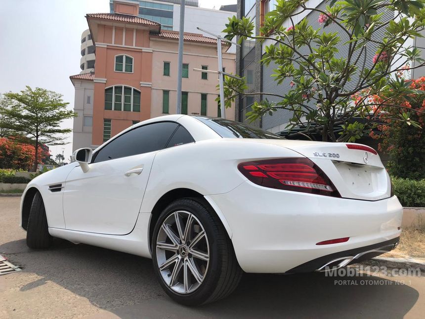 Jual Mobil Mercedes-Benz SLC200 2017 R172 2.0 di DKI Jakarta Automatic ...