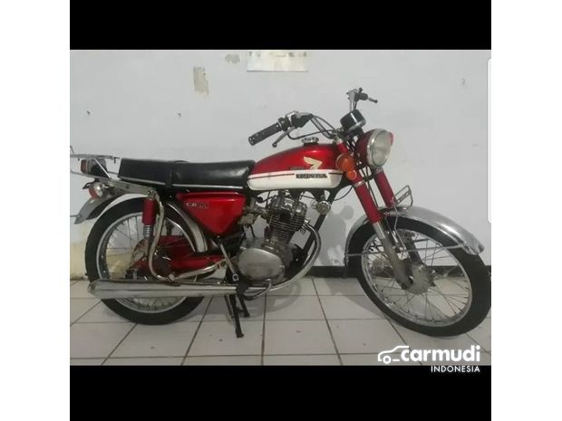 Beli Motor Honda Cb Bekas, Kisaran Harga & Review 2021 | Carmudi Indonesia