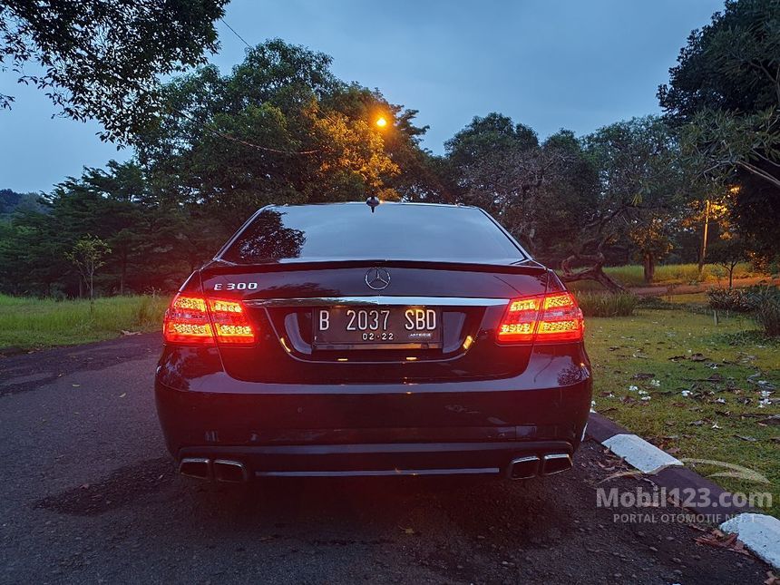 Jual Mobil Mercedes-Benz E300 2011 Avantgarde AMG 3.0 di Jawa Barat ...