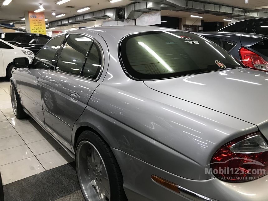 Jual Mobil Jaguar S-Type 2001 4.0 di DKI Jakarta Automatic Sedan Silver ...