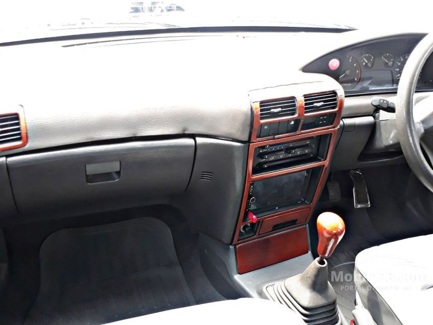 Jual Mobil Timor S-515i 1997 DOHC 1.5 di Jawa Tengah Manual Sedan Hitam ...