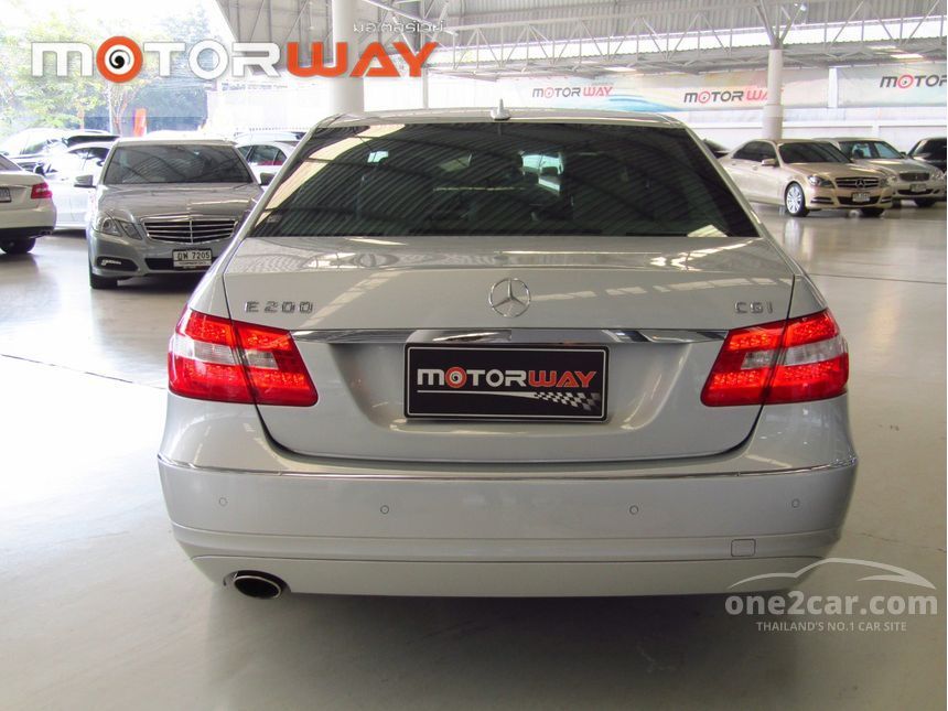 Mercedes-Benz E200 CGI 2011 Elegance 1.8 in กรุงเทพและปริมณฑล Automatic Sedan สีเงิน for ...