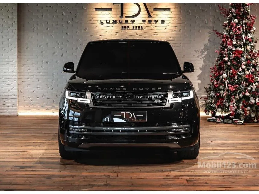 Jual Mobil Land Rover Range Rover 2022 P400 Autobiography MHEV LWB 3.0 ...