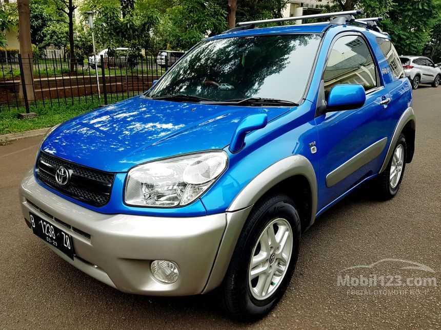 Jual Mobil Toyota RAV4 2004 LWB 2.0 di DKI Jakarta Automatic SUV ...