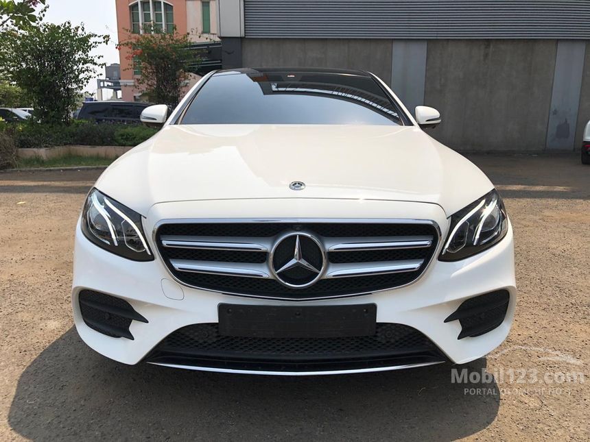 Jual Mobil Mercedes-Benz E300 2018 AMG Line 2.0 di DKI Jakarta Automatic Sedan Putih Rp 1.295 ...